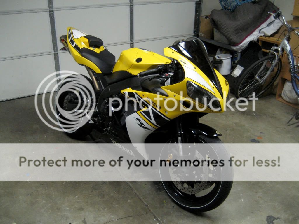 Paint it or leave it? 04' cowl... | Yamaha R1 Forum: YZF-R1 Forums