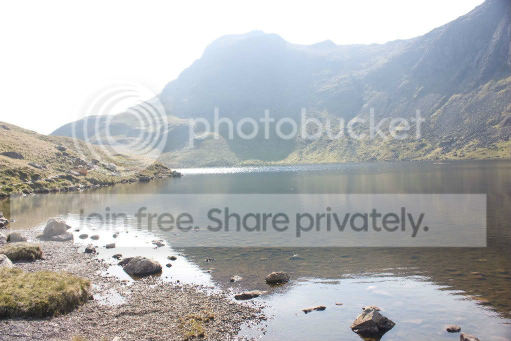 [TR] Elterwater along the crags to Stickle tarn